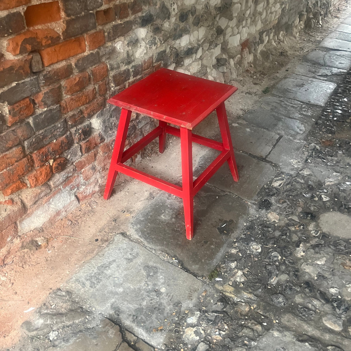 Red Painted Accent Table – The Consortium Winchester and Romsey Hampshire